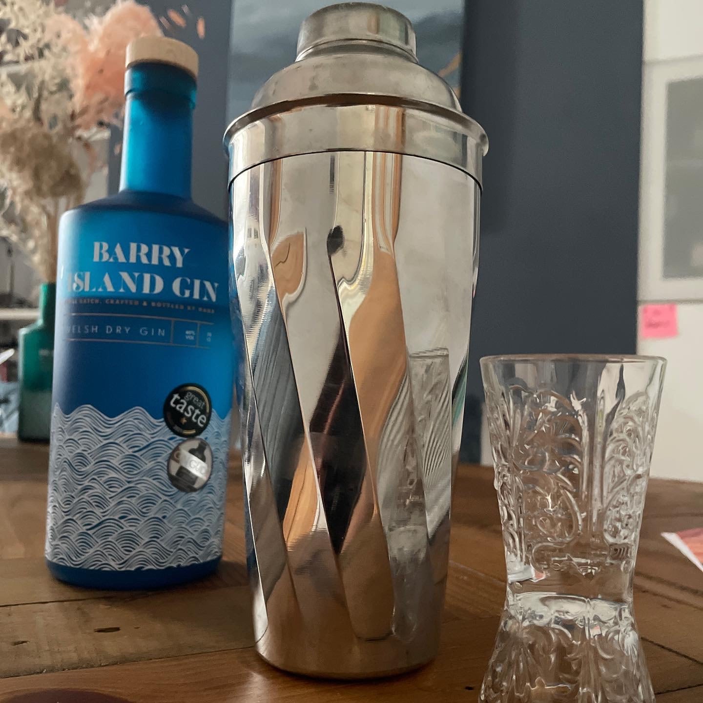 Swirl Cocktail Shaker | Craft Republic, Independent Bar and Shop in Barry