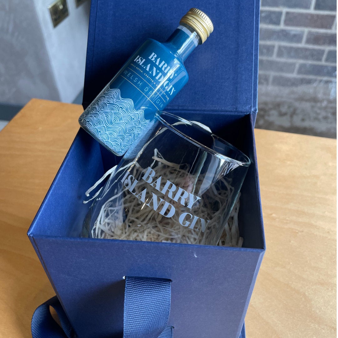 Barry Island Gin Miniature Bottle and Glass Gift Set | Craft Republic ...